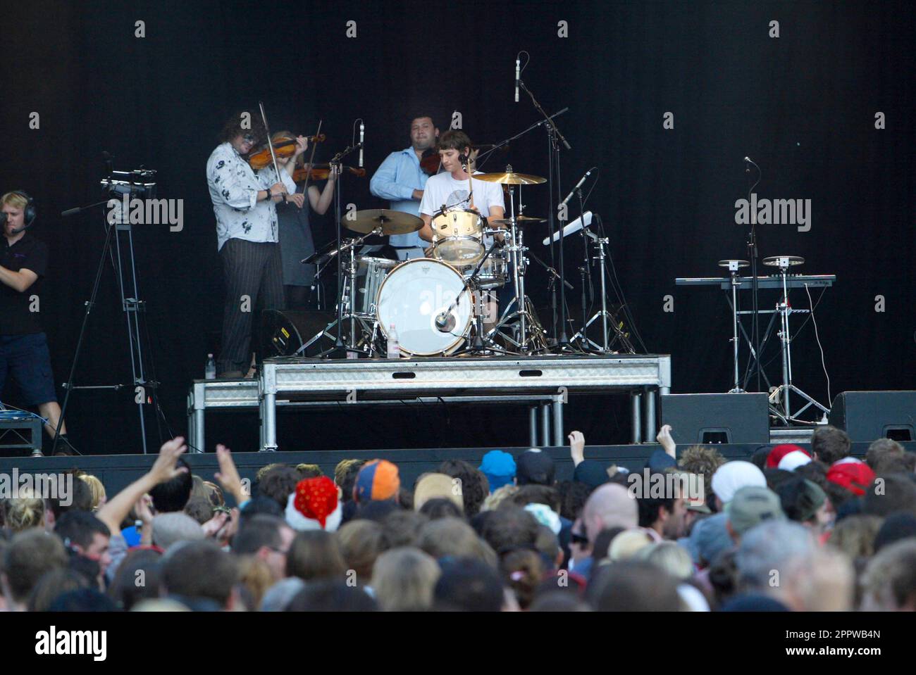 Gotye performing at Homebake, Australia’s annual outdoor music festival ...