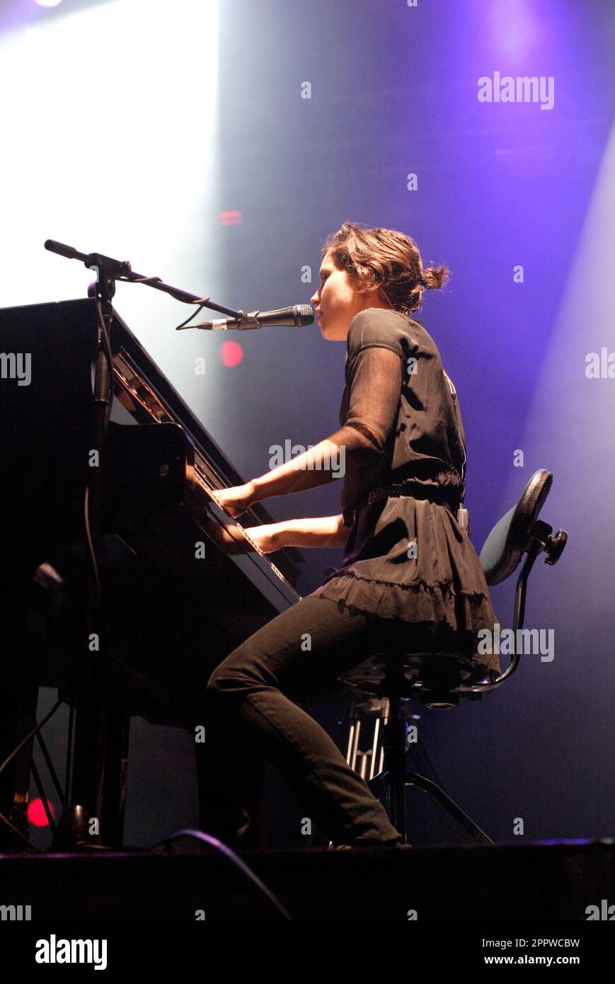 Missy Higgins performing at Homebake, Australia’s annual outdoor music ...