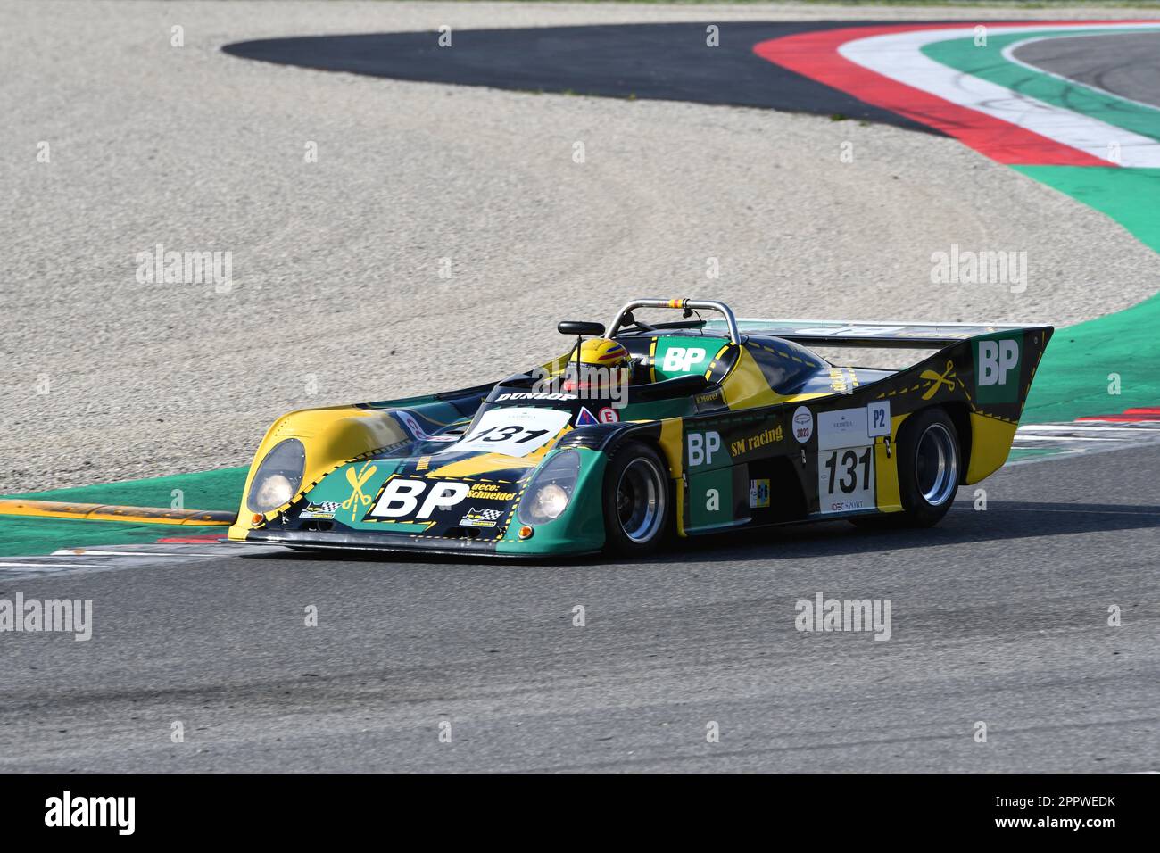 1977 24 hours of le mans hi-res stock photography and images - Alamy