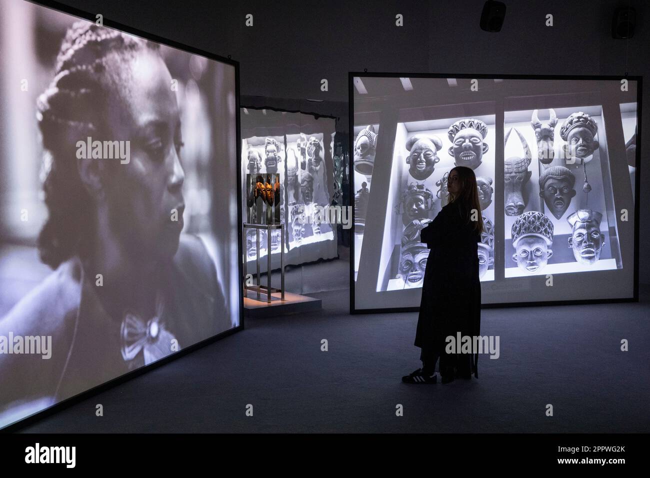 London, UK. 25 April 2023. A staff member with 'Once Again ... (Statues ...