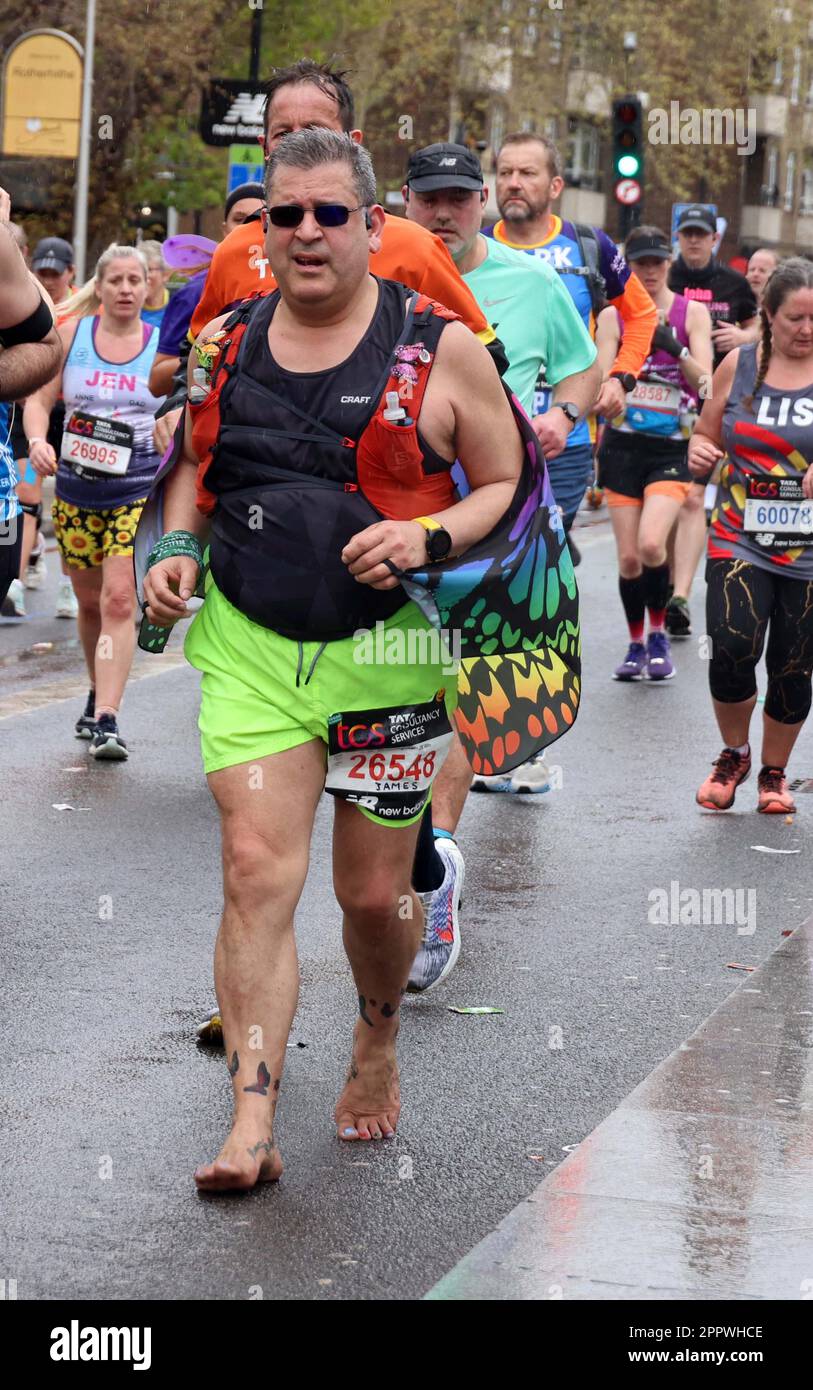 pic shows: London Marathon 2023 Picture by Gavin Rodgers/ Pixel8000 ...