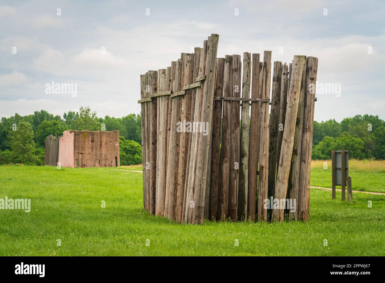 Cahokia Mounds State Historic Site in Illinois Stock Photo - Alamy