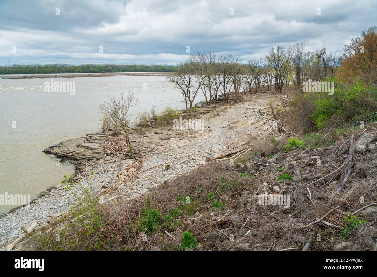 Ohio State Park along the Ohio River Stock Photo - Alamy