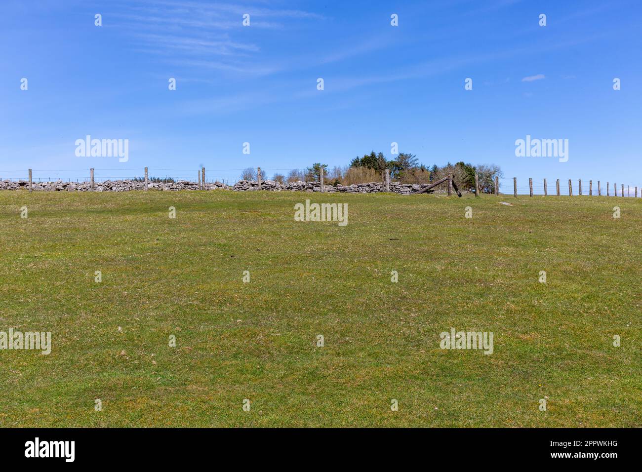 Colliford Lake and Dam, Bodmin Moor Cornwall Stock Photo - Alamy