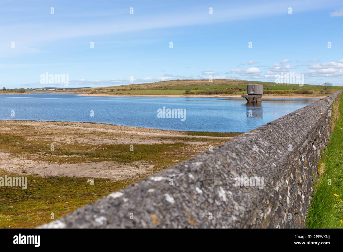 Colliford Lake and Dam, Bodmin Moor Cornwall Stock Photo - Alamy