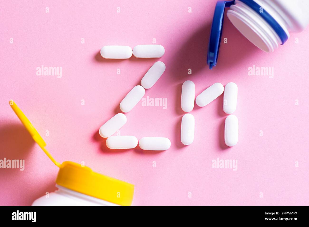 Zinc sign hi-res stock photography and images - Alamy