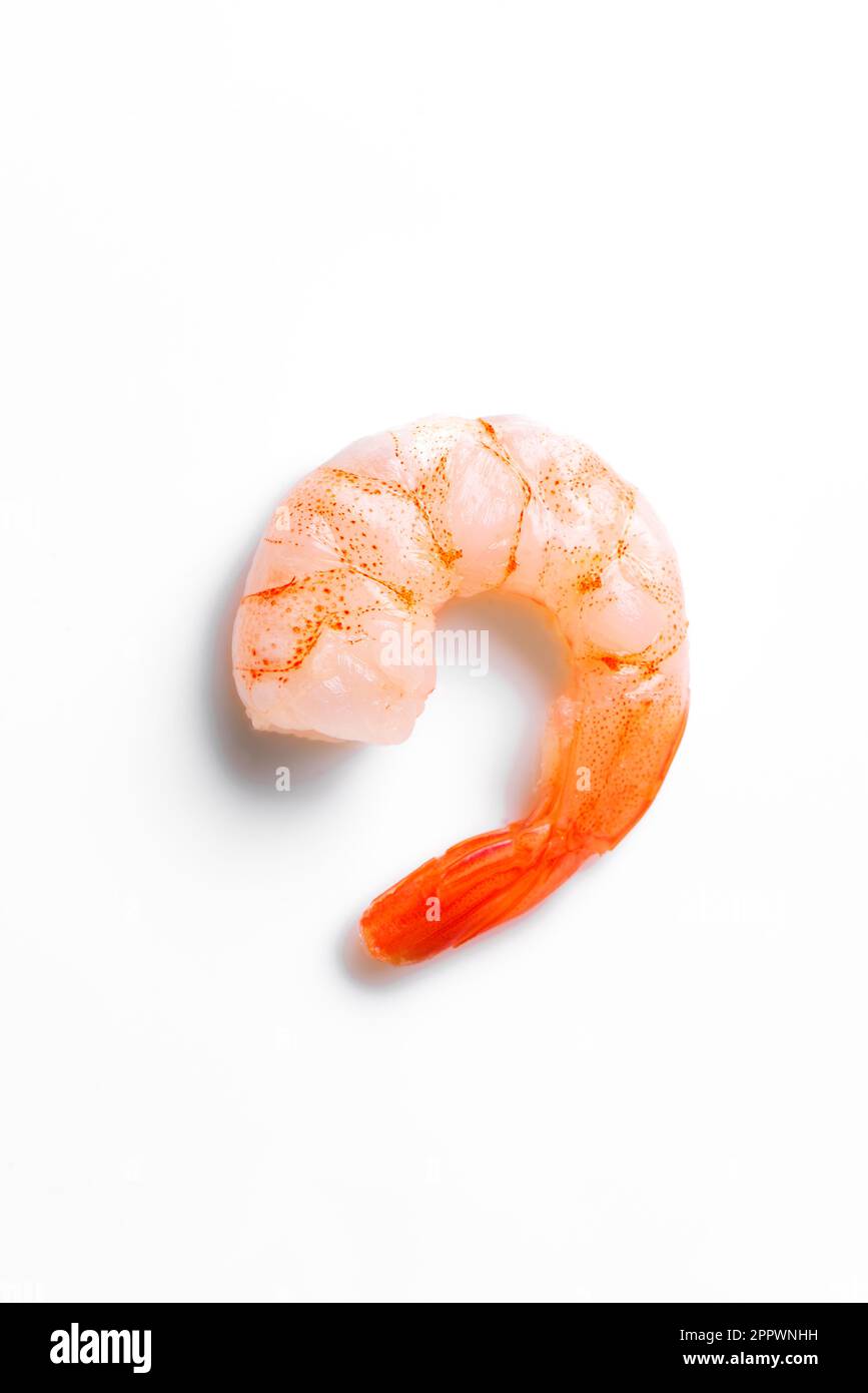 Peeled Shrimp isolated on white background. Fresh prawn seafood design ...
