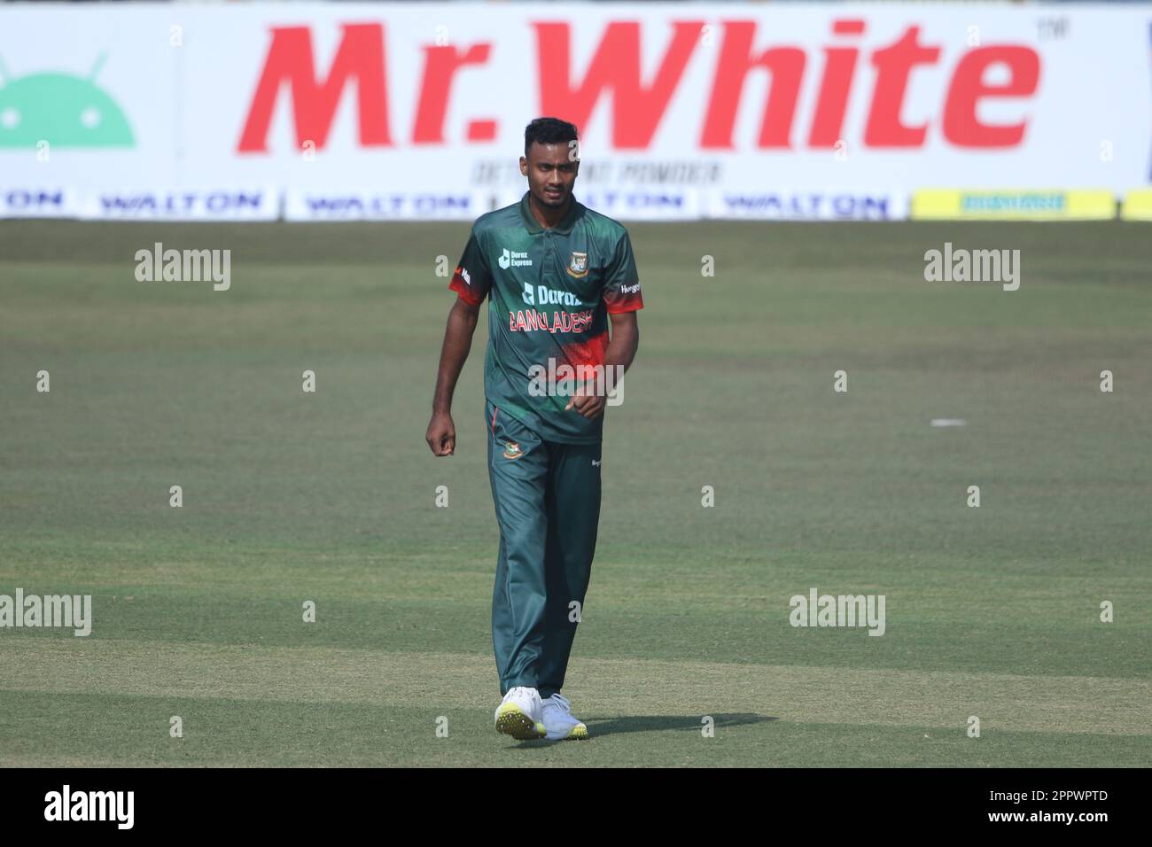 Shoriful islam bangladesh hi-res stock photography and images - Alamy