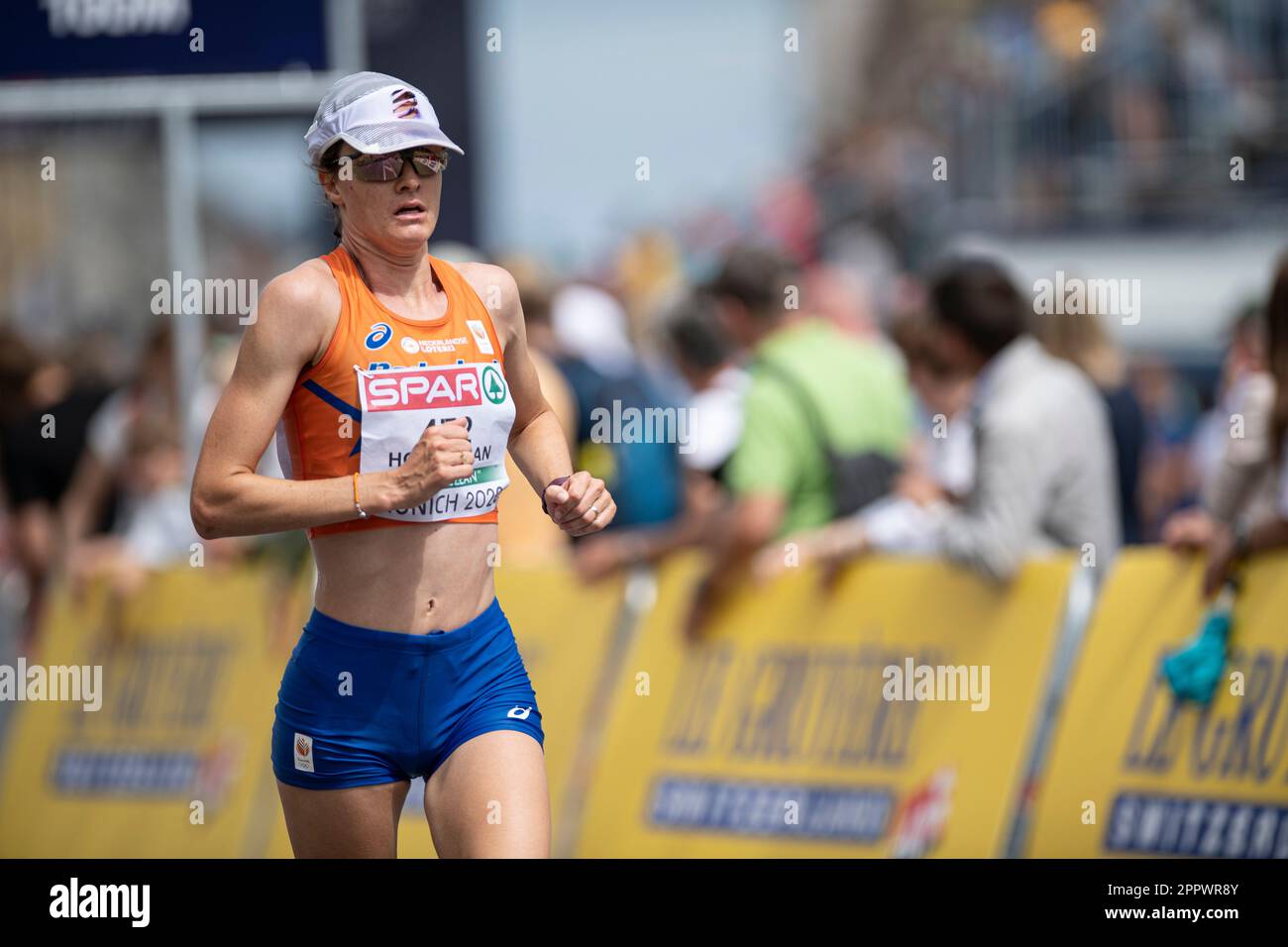Jill Holterman participating in the Marathon of the European Athletics ...
