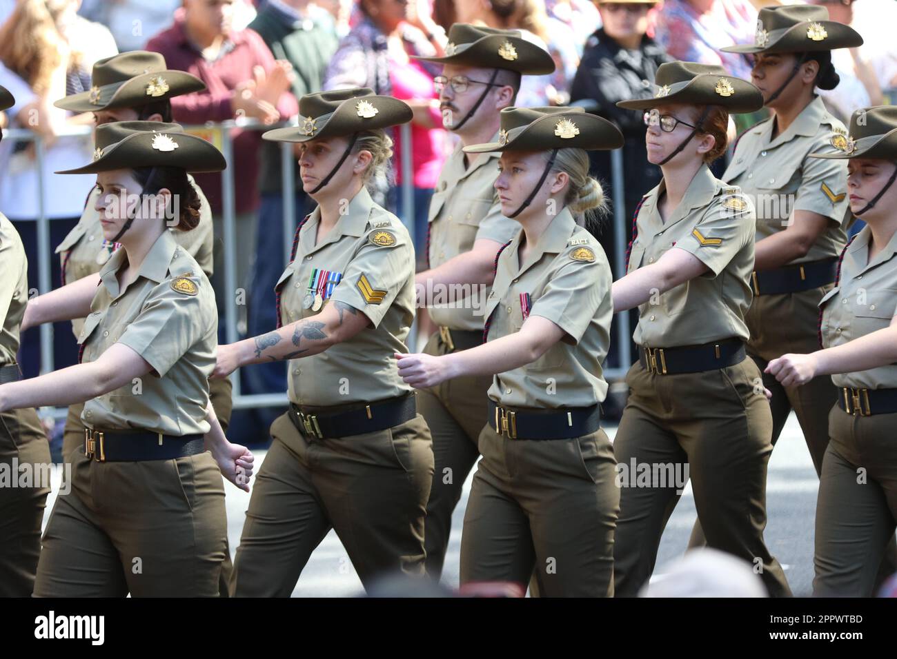Sydney, Australia. 25th April 2023. The annual ANZAC Day parade along ...