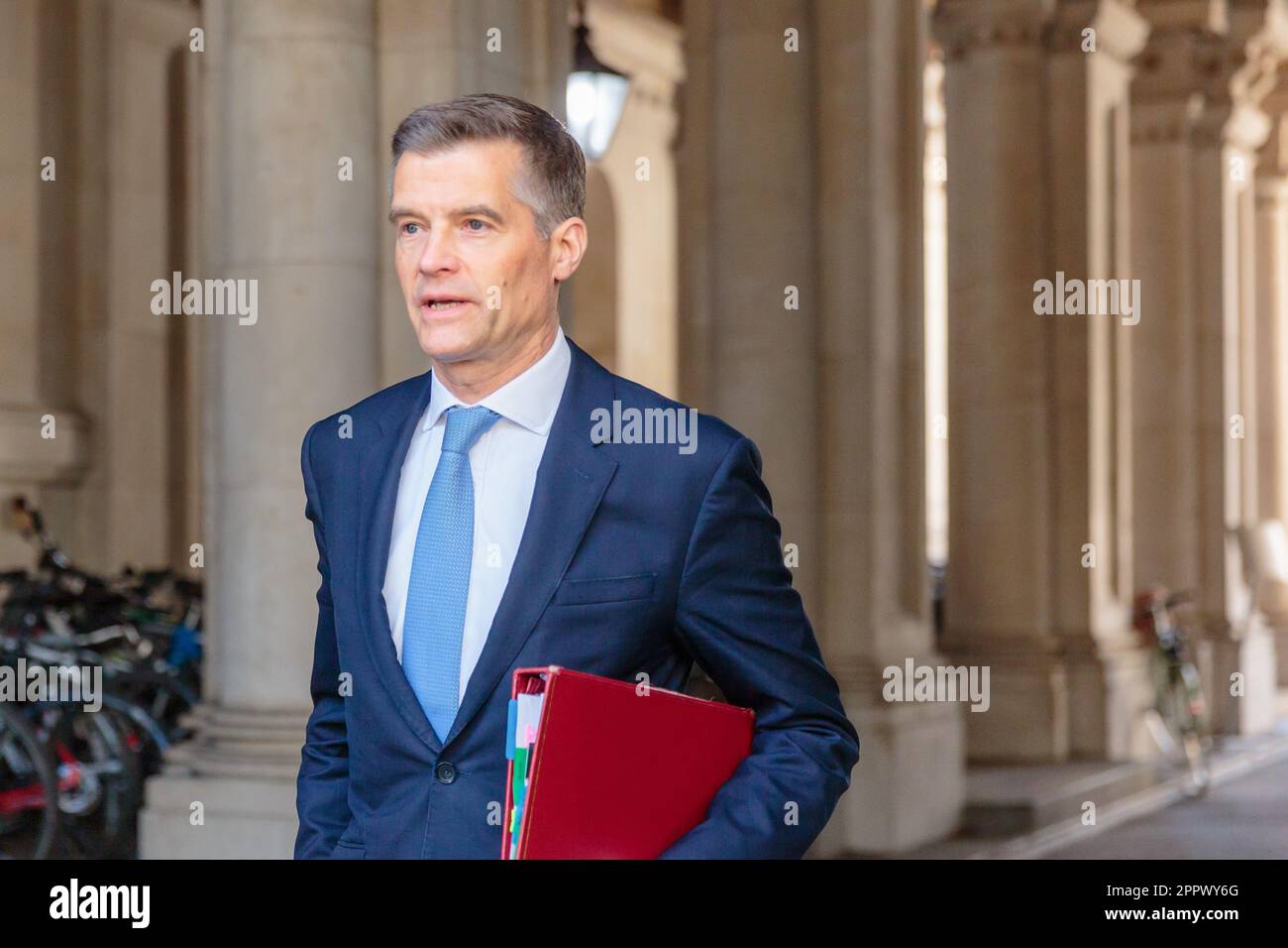 Rt hon mark harper mp hi-res stock photography and images - Alamy