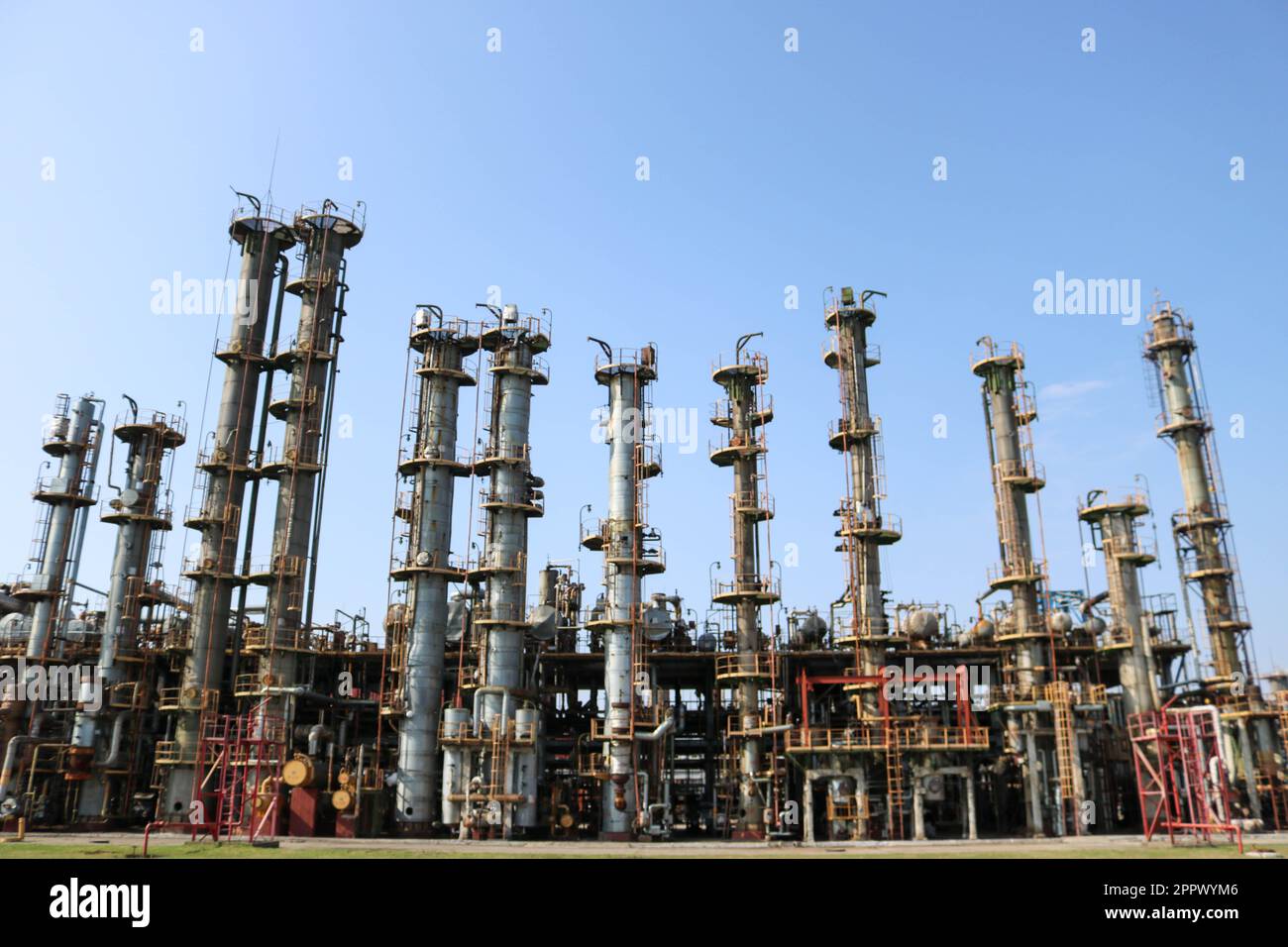 Gas separation unit, many rectification chemical columns, heat ...