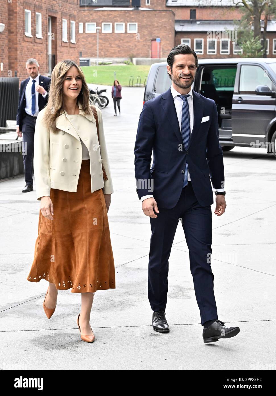 Sweden's Prince Carl Philip and Princess Sofia arrive at Aula Medica at ...