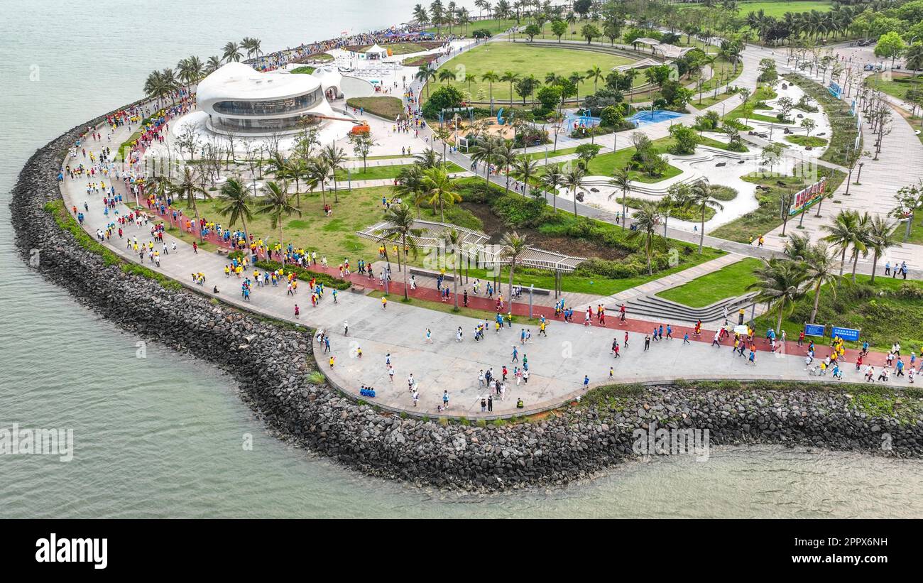 The 2023 Hainan Ten Thousand People Walking Festival kicks off in ...