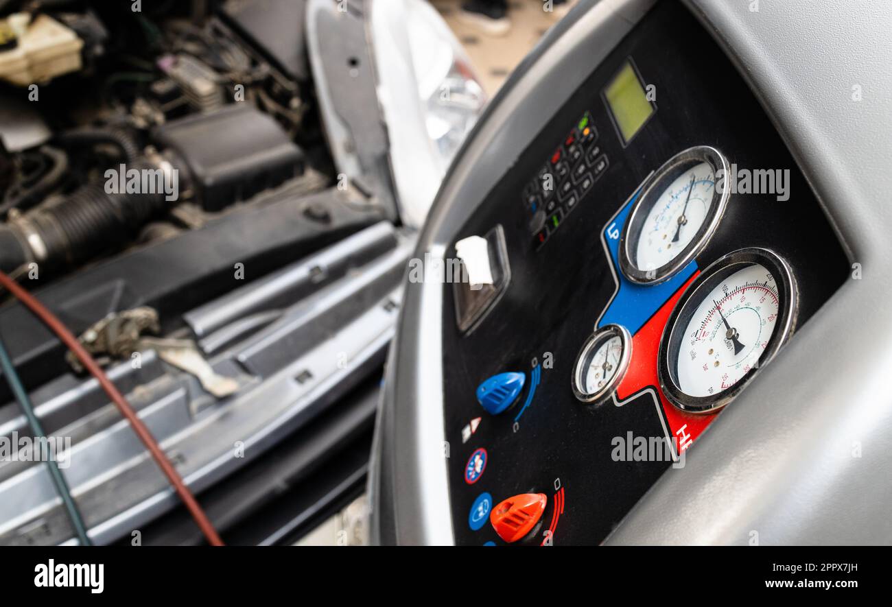 Car air conditioner hi-res stock photography and images - Alamy