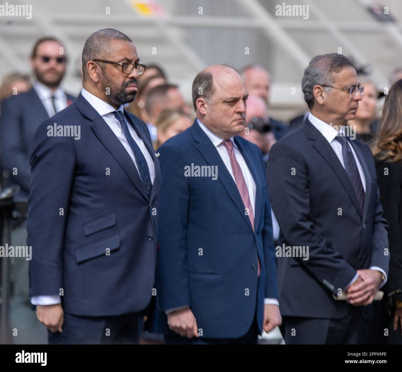 London, UK. 25th Apr, 2023. ANZAC day commemoration at the Cenotaph ...