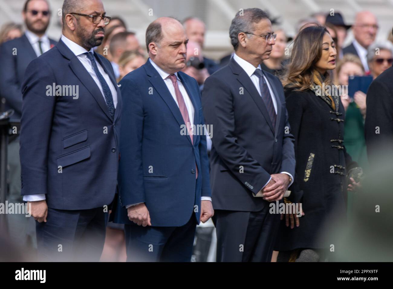 London, UK. 25th Apr, 2023. ANZAC day commemoratiPicon at the Cenotaph ...