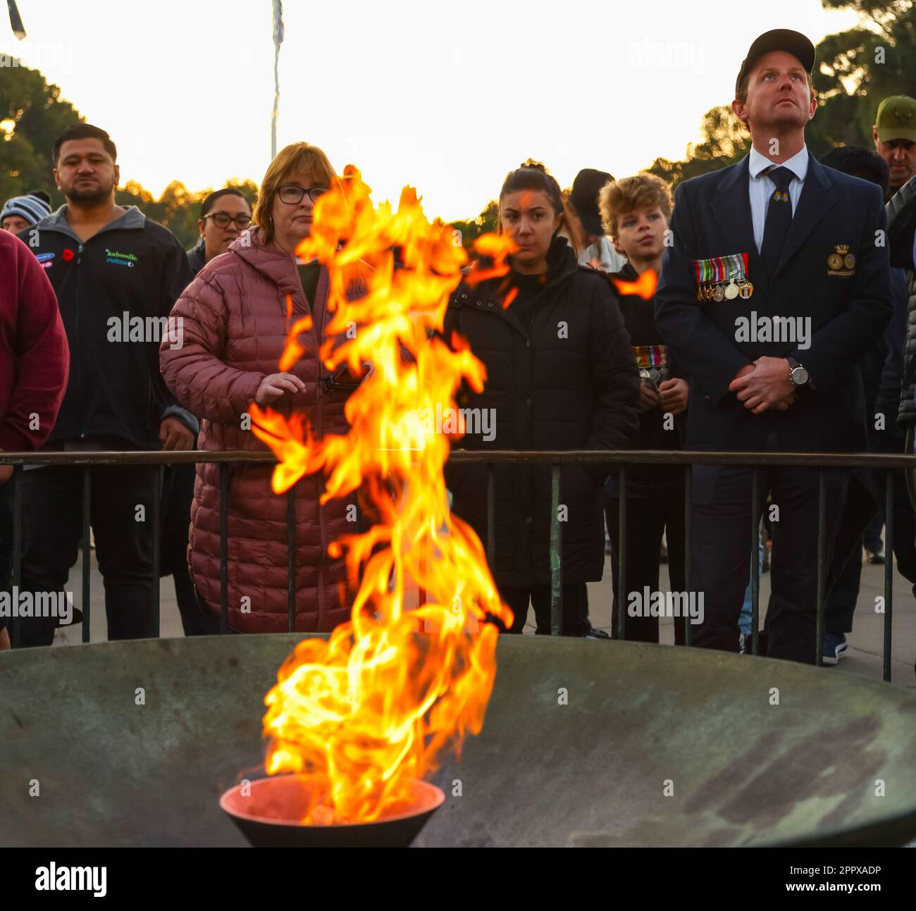 Melbourne shrine eternal flame hi-res stock photography and images - Alamy