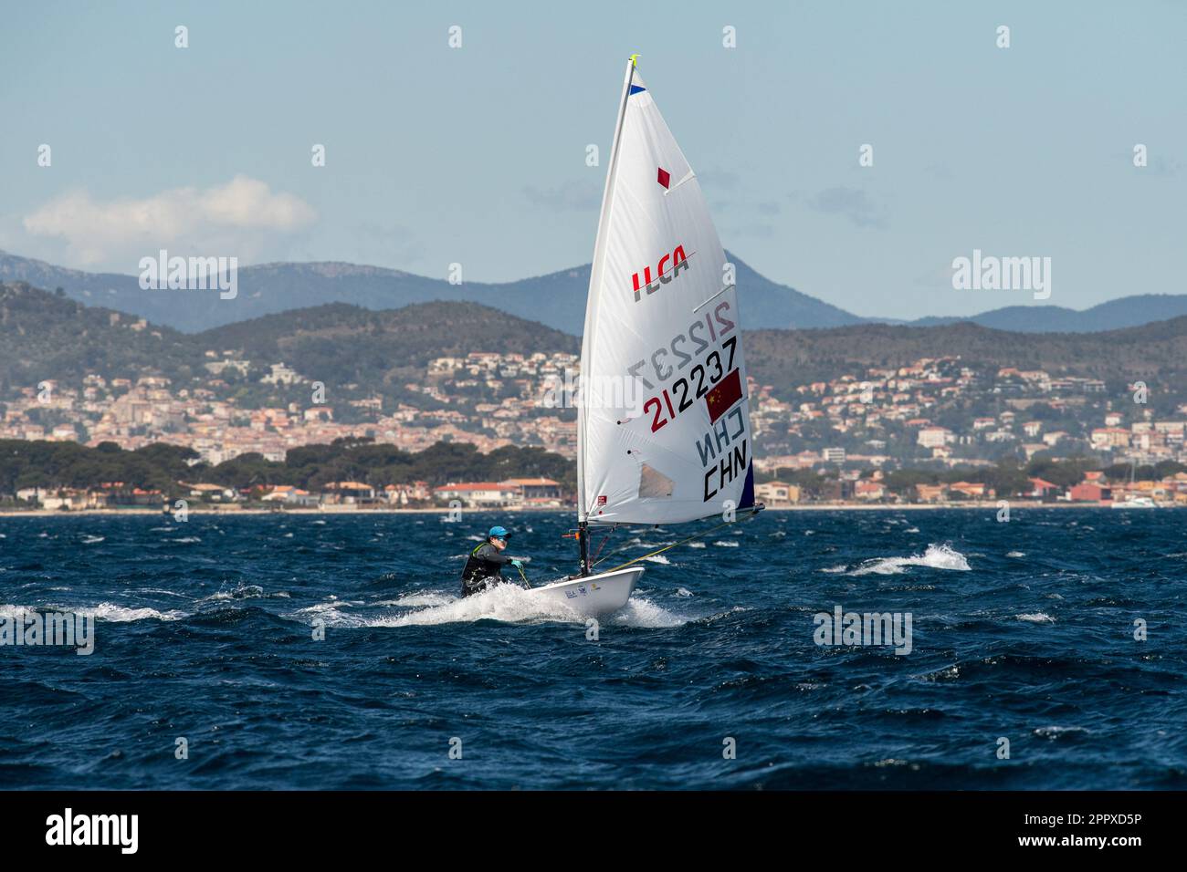 Weiyi lu hi-res stock photography and images - Alamy