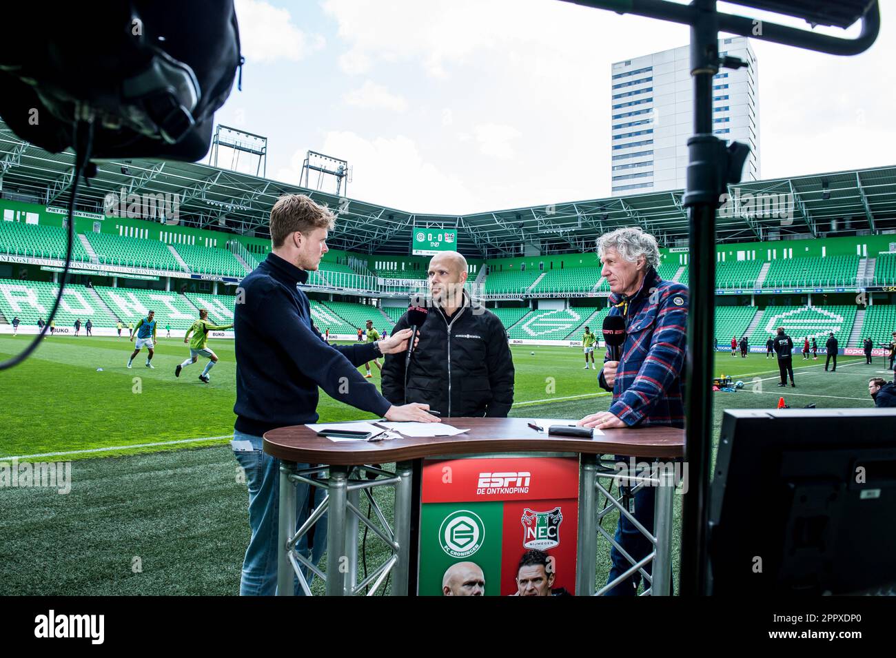 Potion thrower hi-res stock photography and images - Alamy