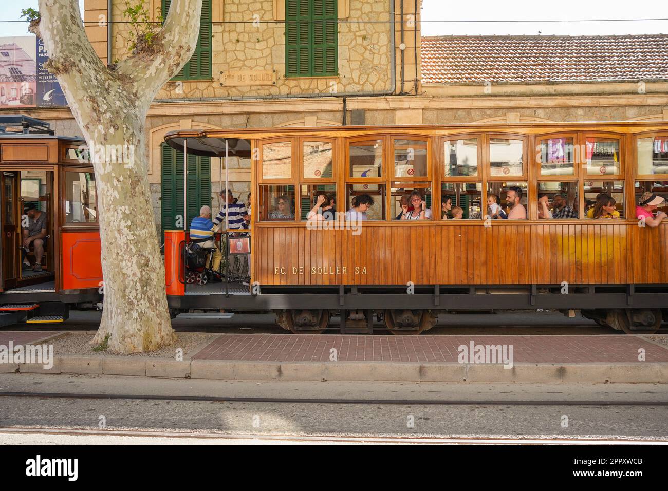 Historic train station of the village of Puerto Soller, Ferrocarril de ...