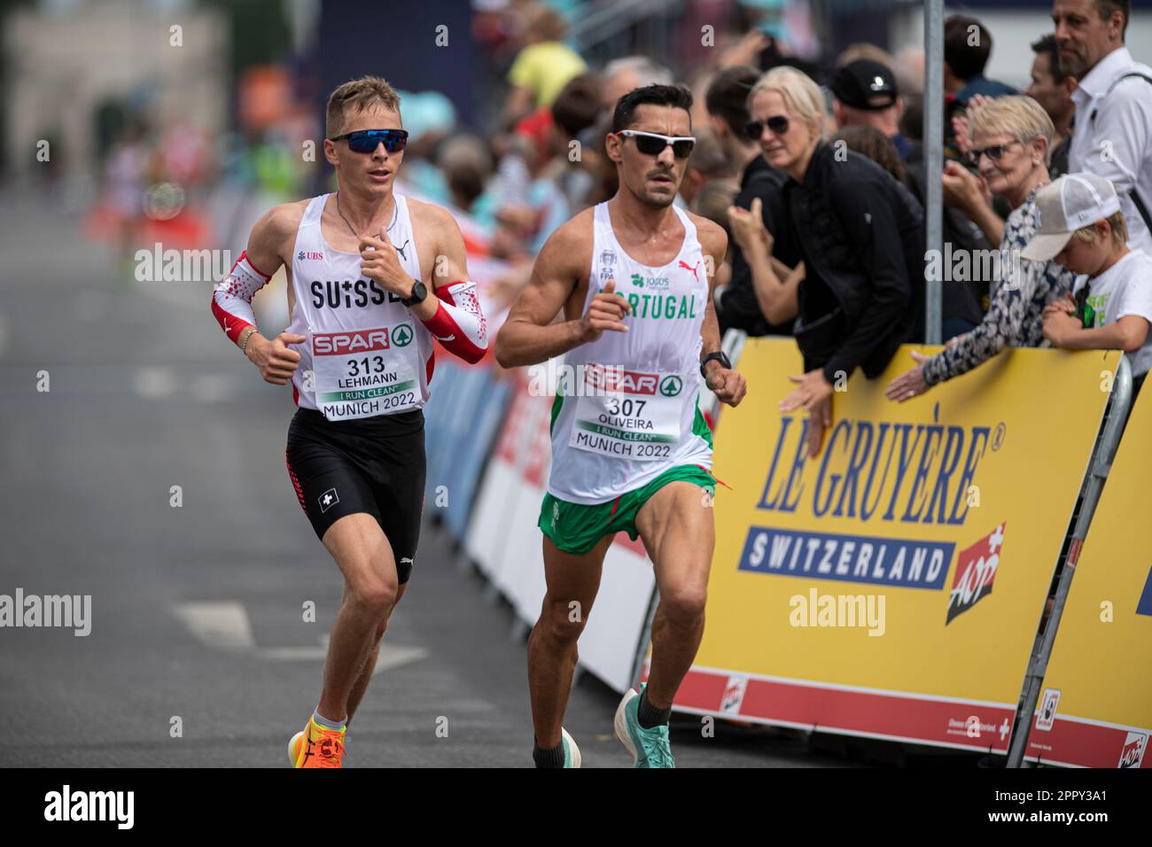 Adrian Lehmann and Fábio OLIVEIRA participating in the Marathon of the ...