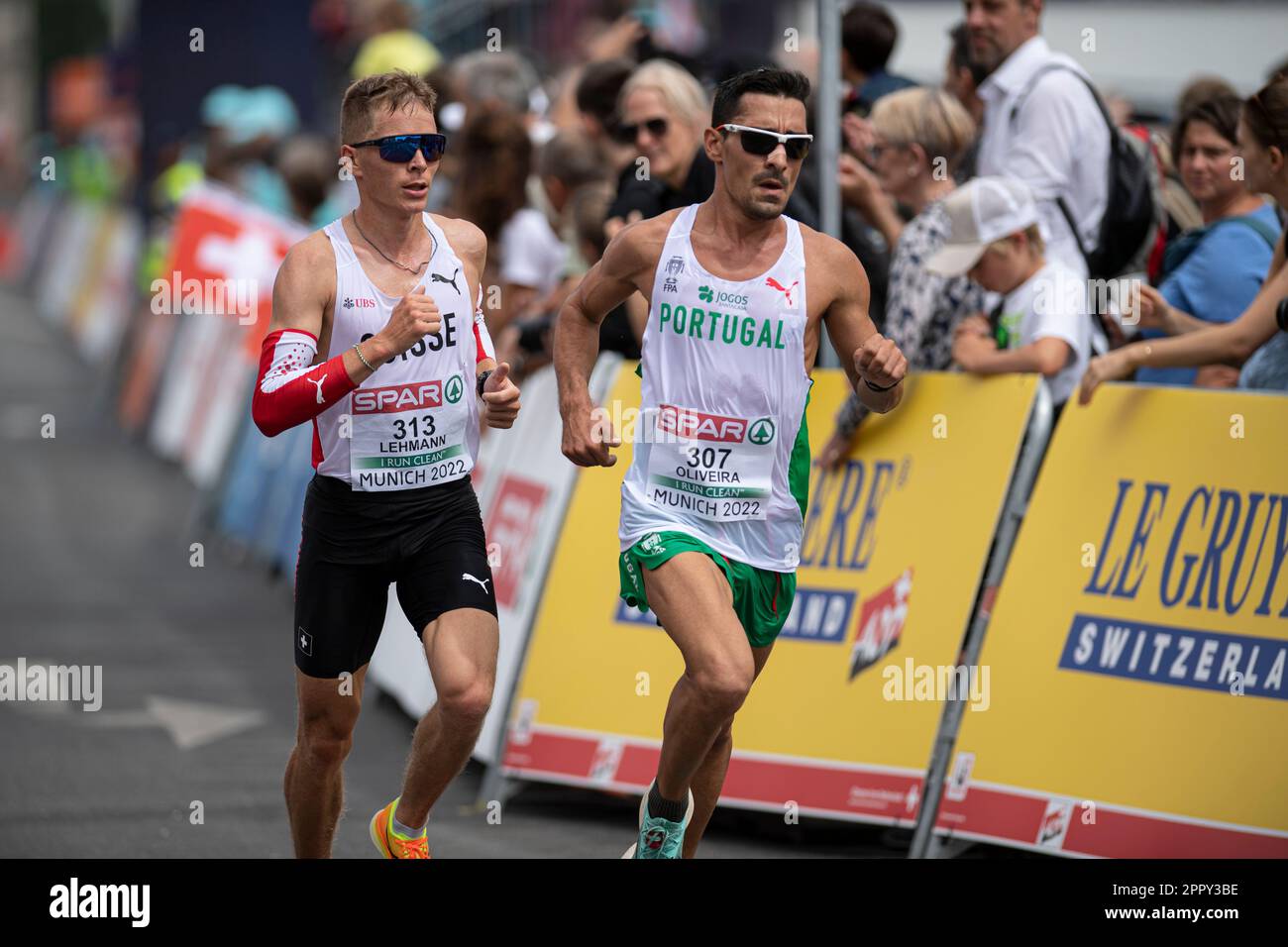 Adrian Lehmann and Fábio OLIVEIRA participating in the Marathon of the ...