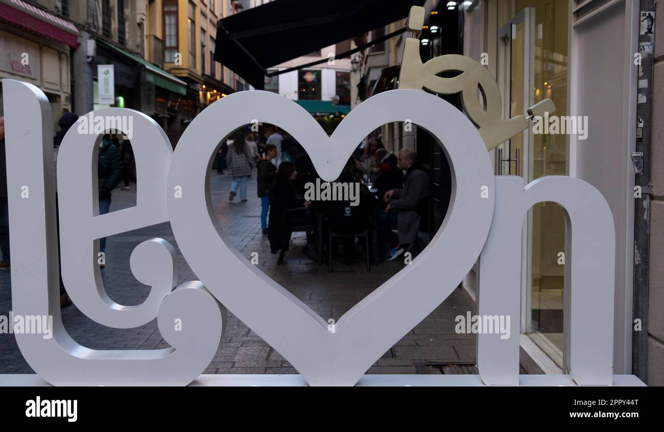 Letters leon hi-res stock photography and images - Alamy