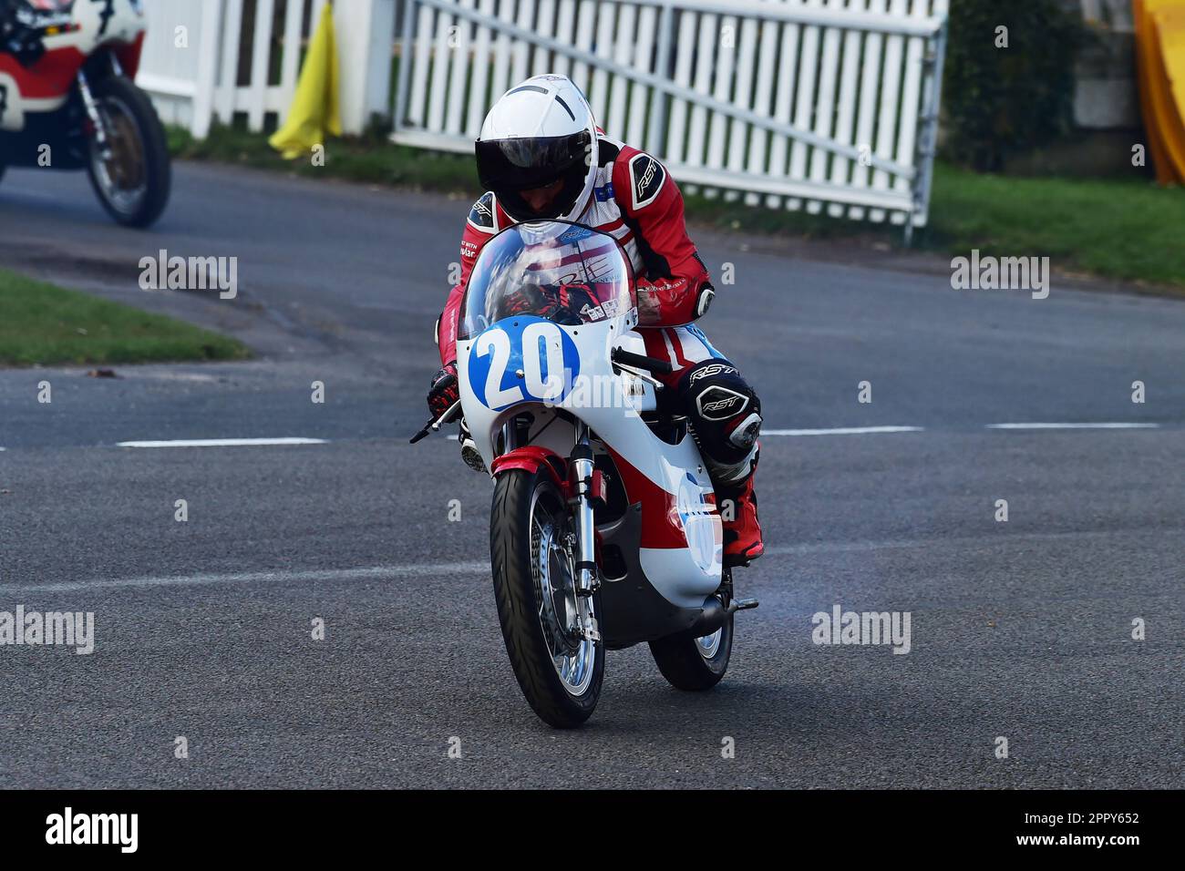 Antony Hart, Yamaha TZ350A, Hailwood Trophy featuring the Sheene Trophy ...