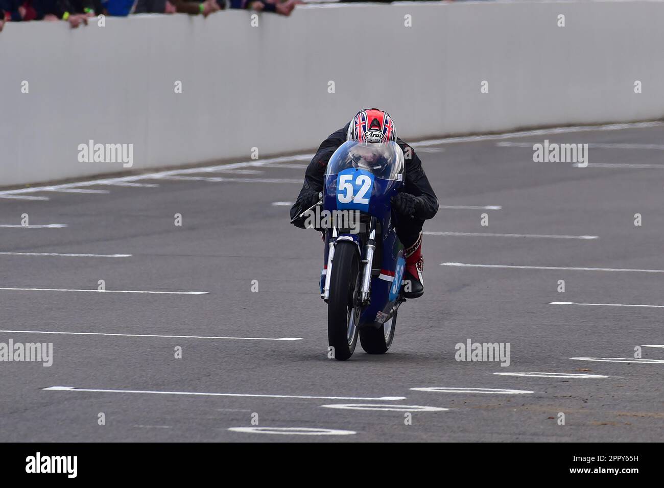 George Thomas, Harris Yamaha TZ350G, Hailwood Trophy featuring the ...