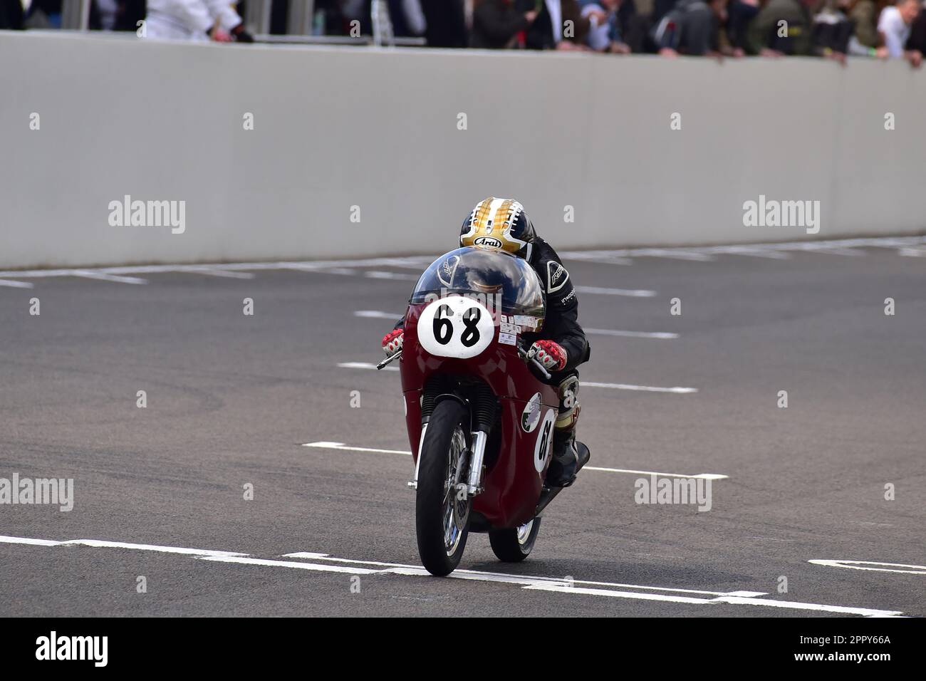 Michael Russell, Norton Manx Commando, Hailwood Trophy featuring the ...