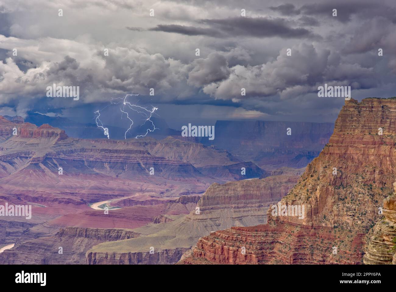 A large storm rolling across the North Rim of the Grand Canyon in ...