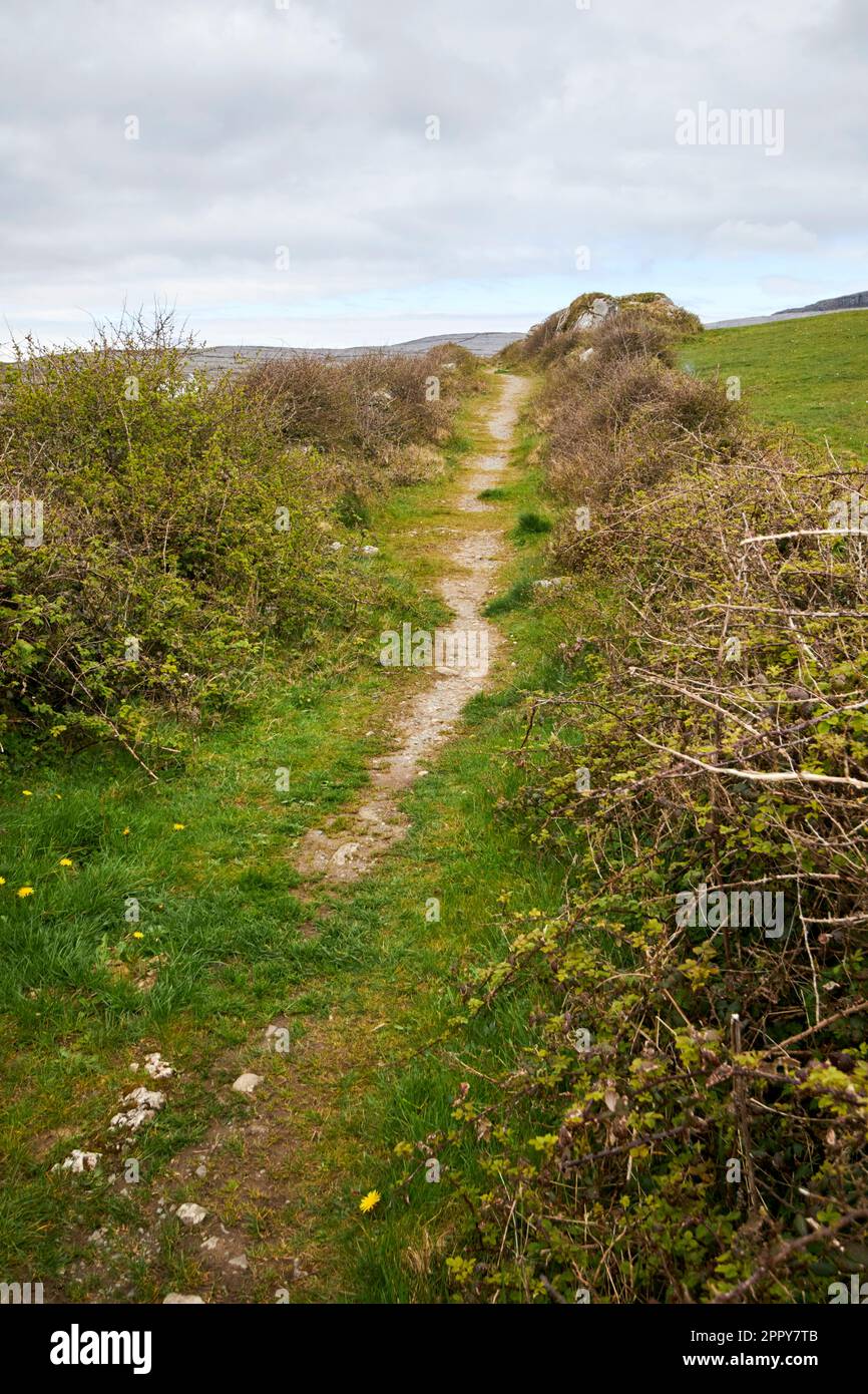 Famine relief hi-res stock photography and images - Alamy