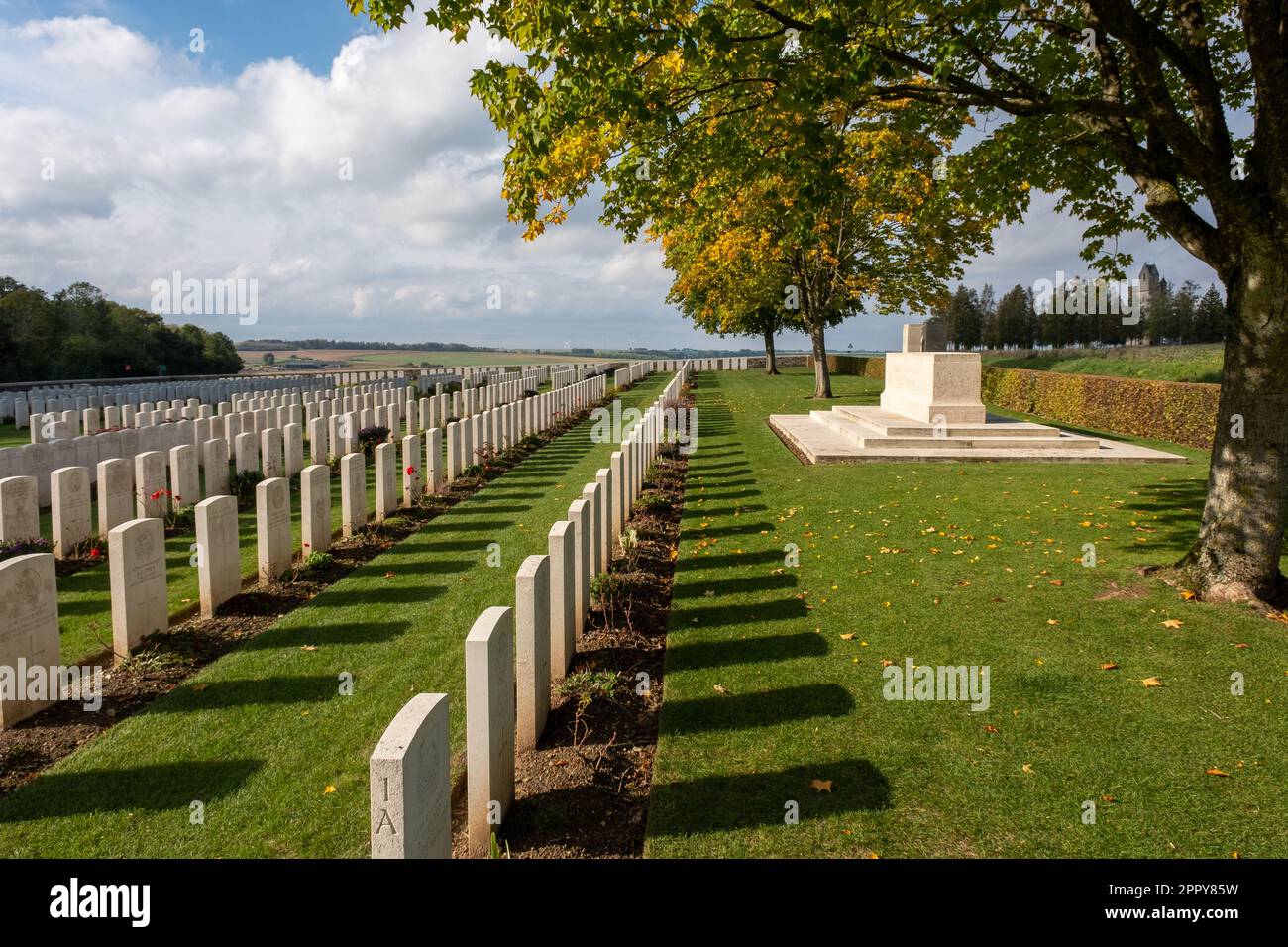 Connaught Cemetery in the Somme region of France Stock Photo - Alamy