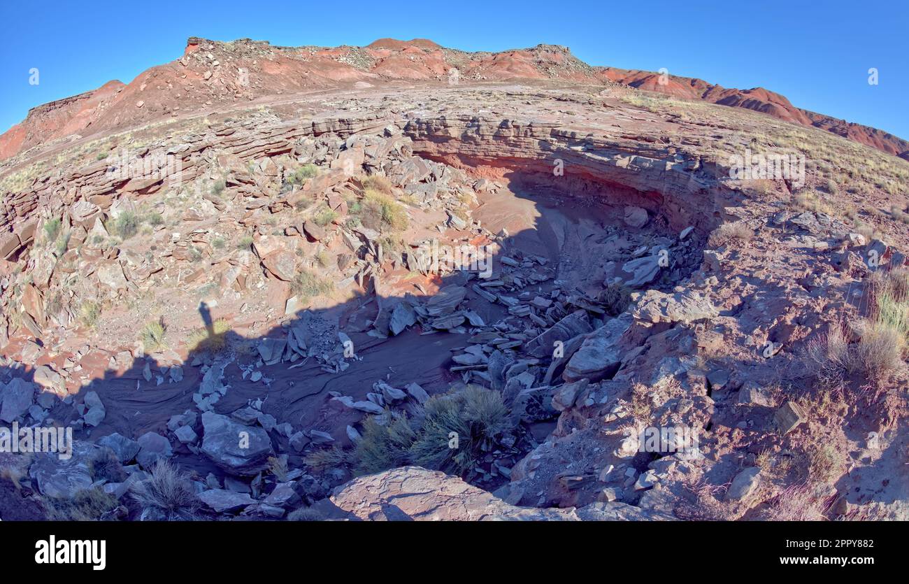 The dry cliffs of Tiponi Gap Falls at Petrified Forest National Park ...
