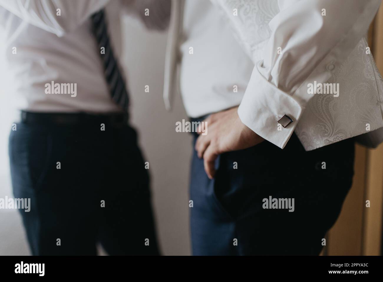 Two people wedding hi-res stock photography and images - Alamy