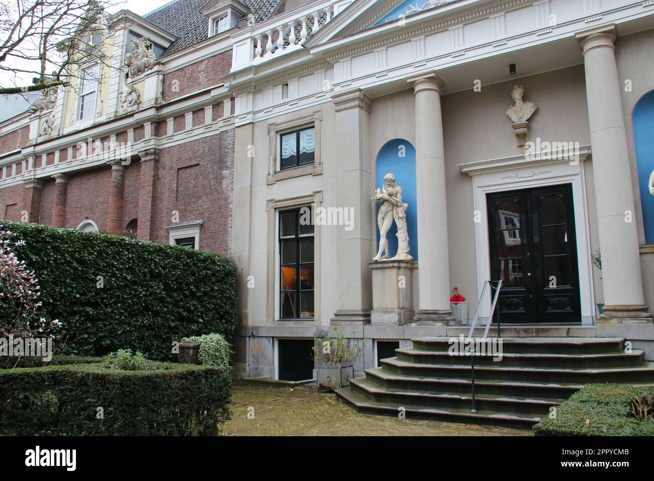 villa and gardens in amsterdam (the netherlands Stock Photo - Alamy