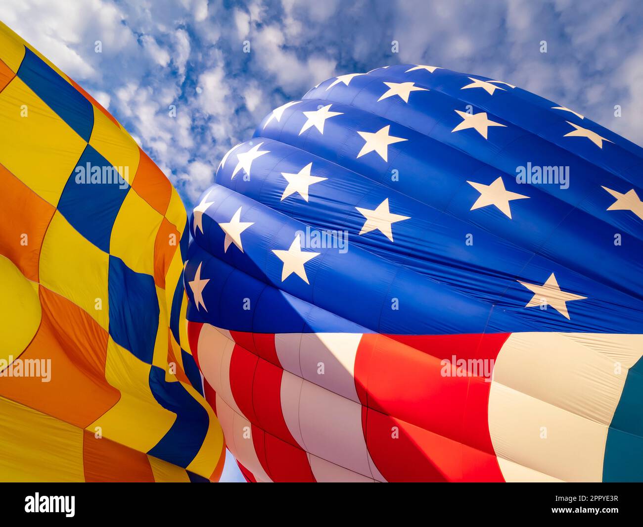 Hot air balloons rising into the sky, Stars and Stripes, Mass ascension ...