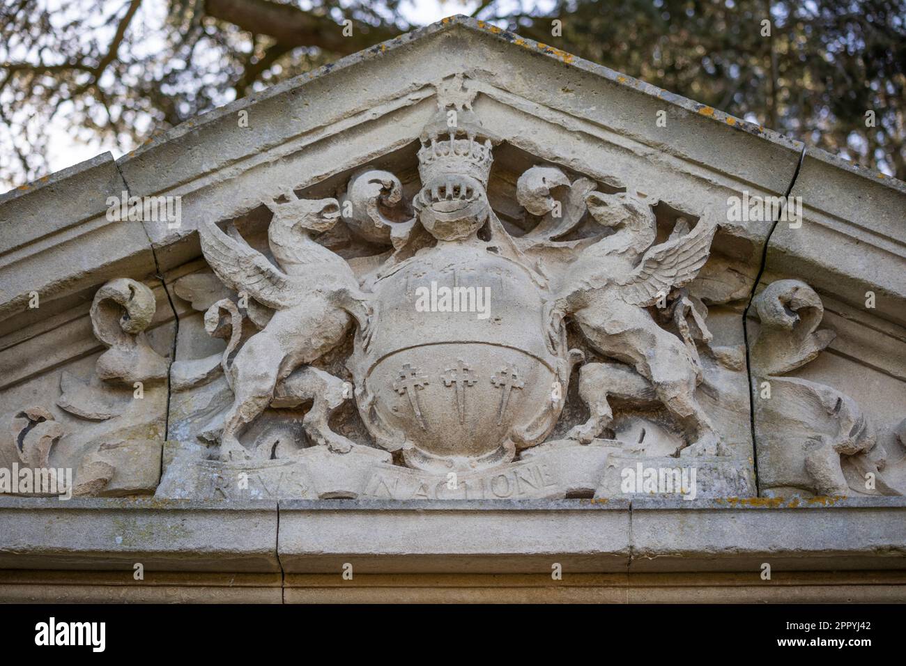 Crypt england uk hi-res stock photography and images - Alamy