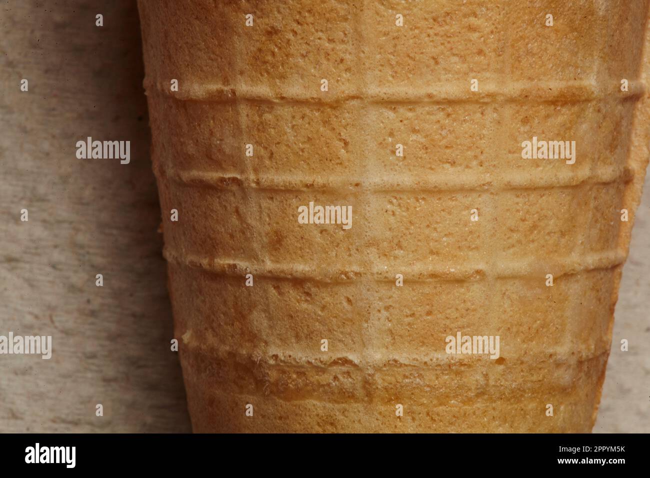 ice cream cone waffle texture Stock Photo - Alamy