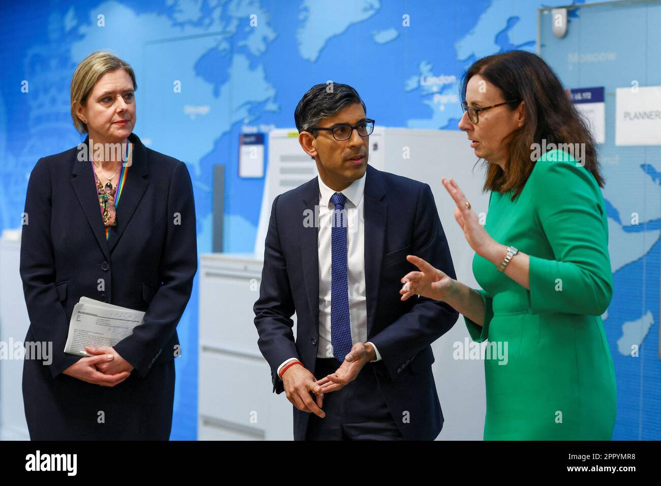 Prime Minister Rishi Sunak meets with teams coordinating the evacuation ...