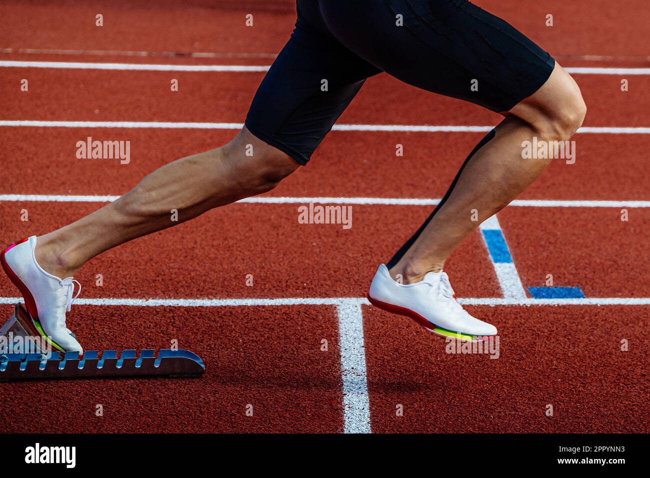 Athletics track blocks hi-res stock photography and images - Alamy