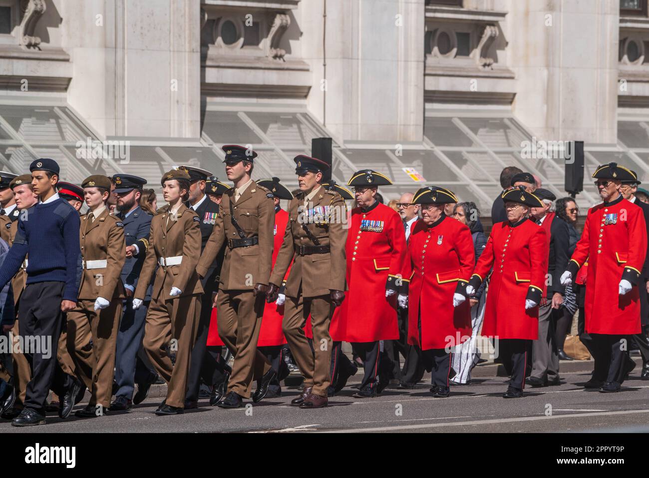 London UK. 25 April 2023. Chelsea pensioners march with war veterans ...
