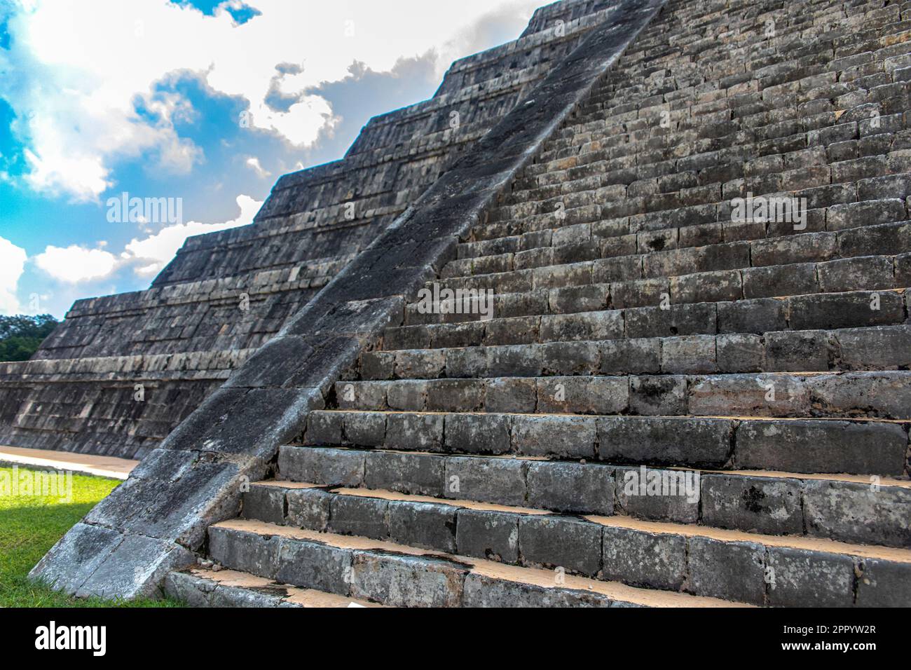 Stairs of the ruins of Chichen Itza the famous Mayan pyramid of Mexico ...