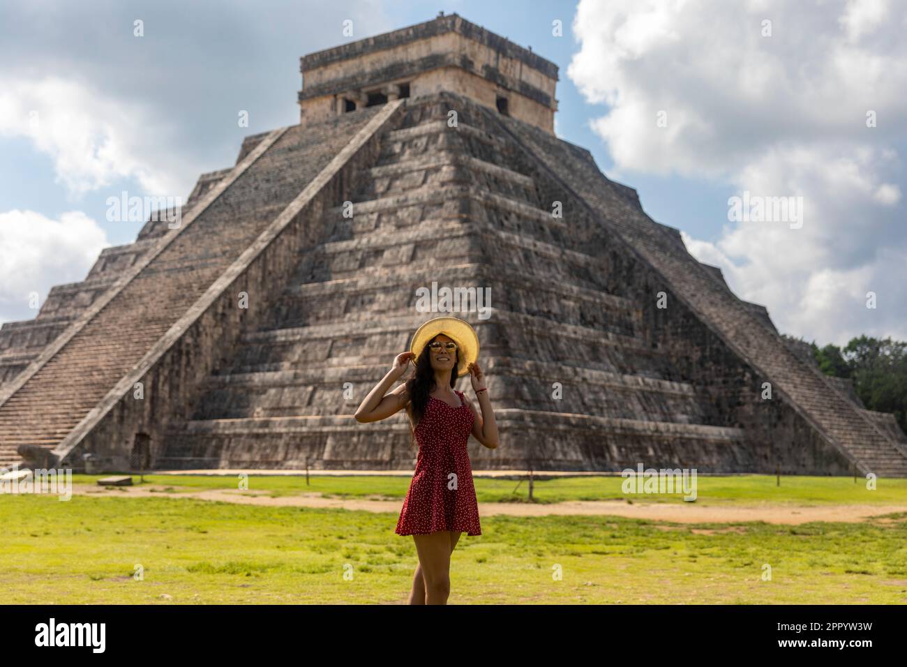 Apocalyptic pyramid hi-res stock photography and images - Alamy