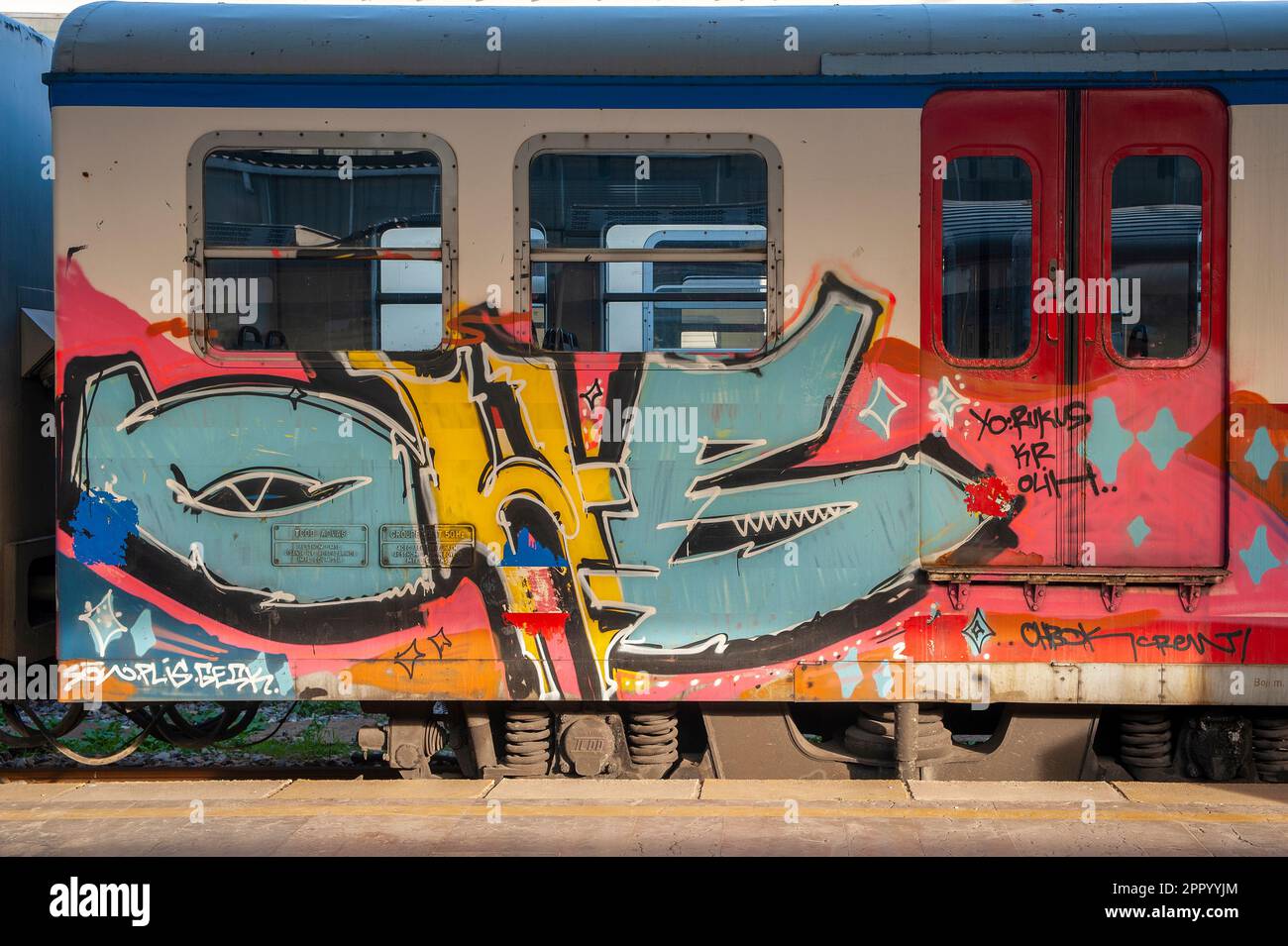 Train vagon hi-res stock photography and images - Alamy