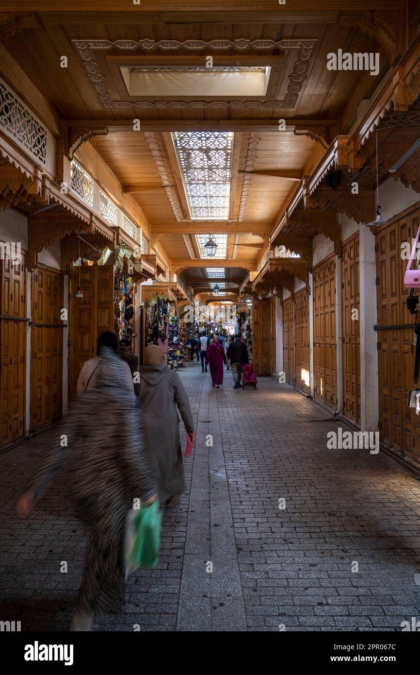 People walking through the streets of the medina of Rabat Stock Photo ...