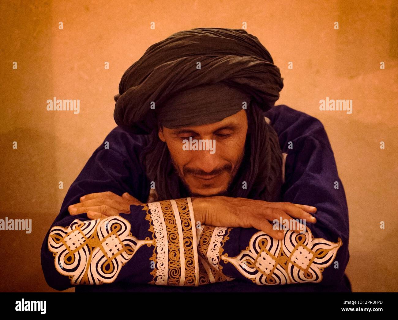 Cool turban hi-res stock photography and images - Alamy