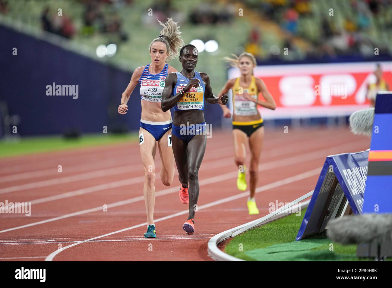 Lonah Chemtai Salpeter participating in the 10.000 meters at the 2022 ...