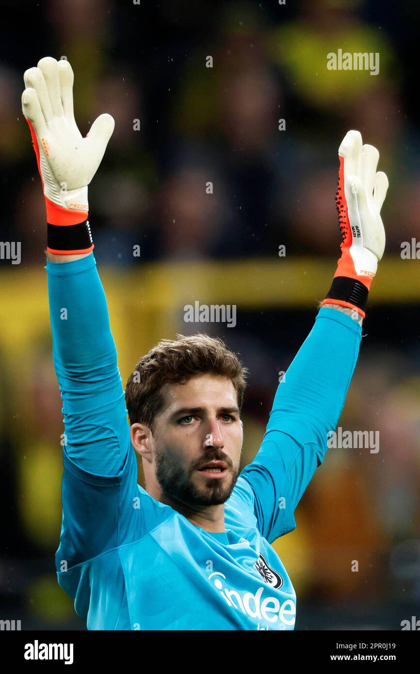 Torwart kevin trapp hi-res stock photography and images - Alamy
